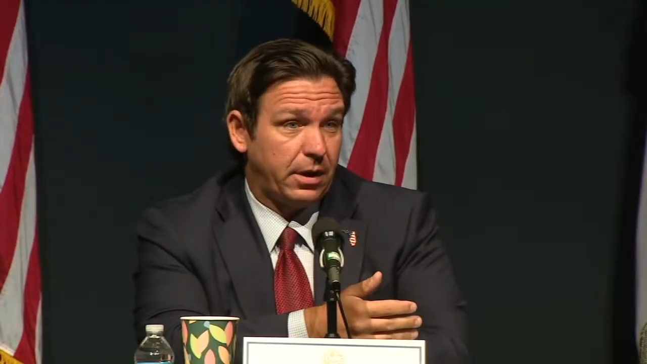 'Total Fabrication!': Ron DeSantis Fumes With Anger, Bemoans Negative ...
