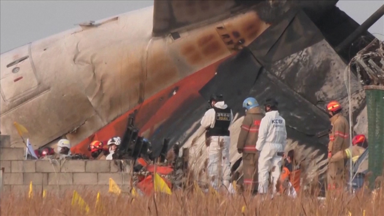 Families of Jeju Air Crash Victims Initiate Legal Action - TaiwanPlus News
