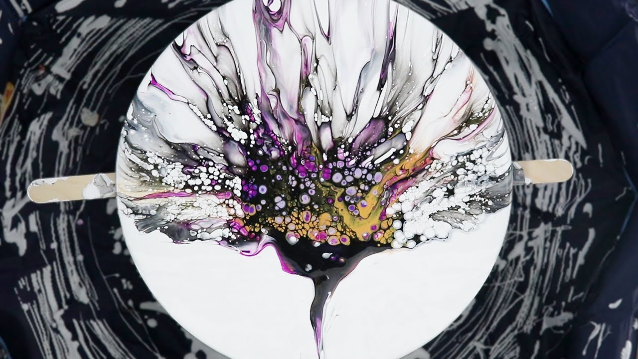 Switching Up This Simple Bloom Technique – Fluid Flower Art You’ll Love!