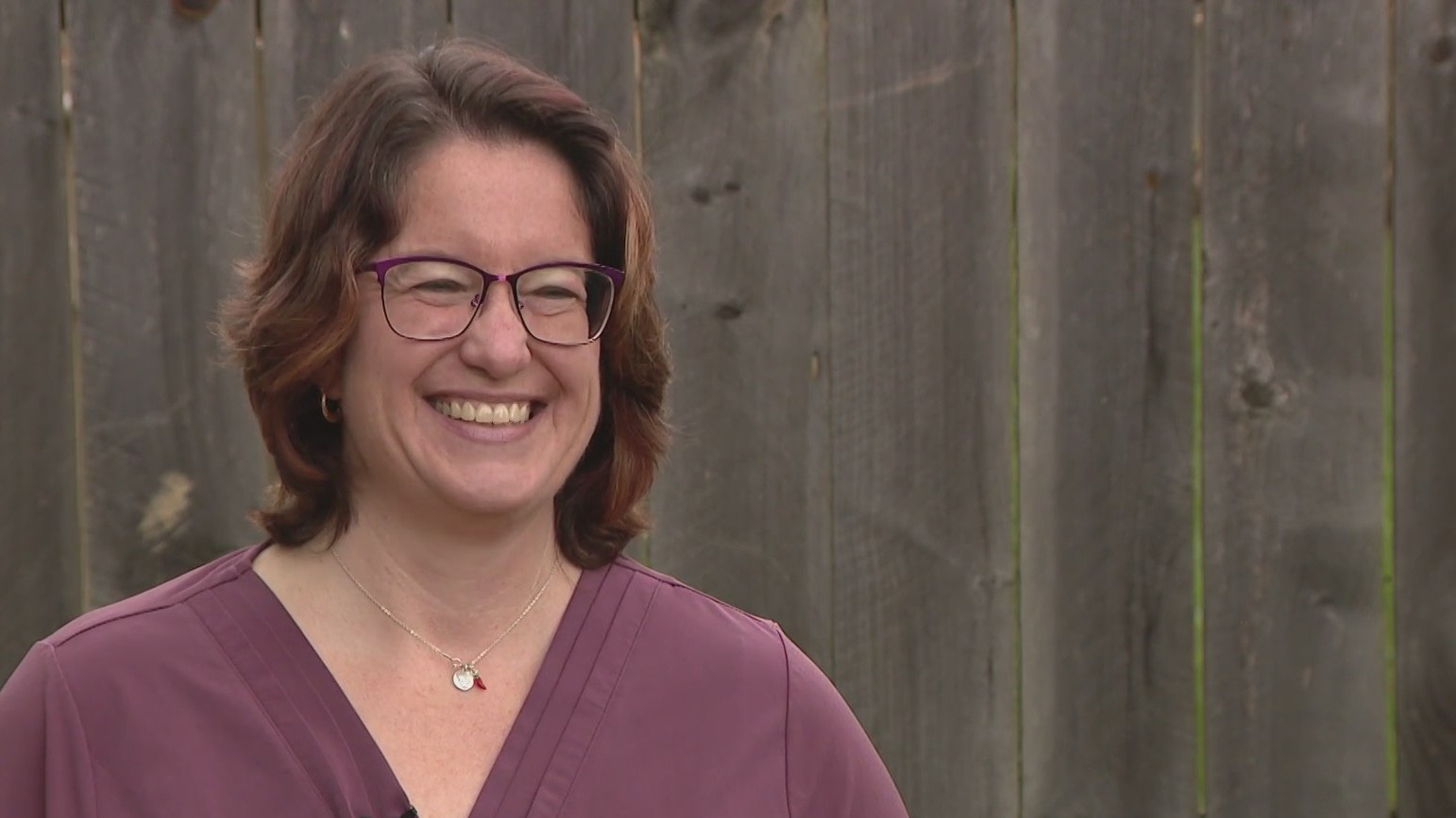 Meet Chicagoland's 'Chicken Lady': Raising chickens for eggs and education