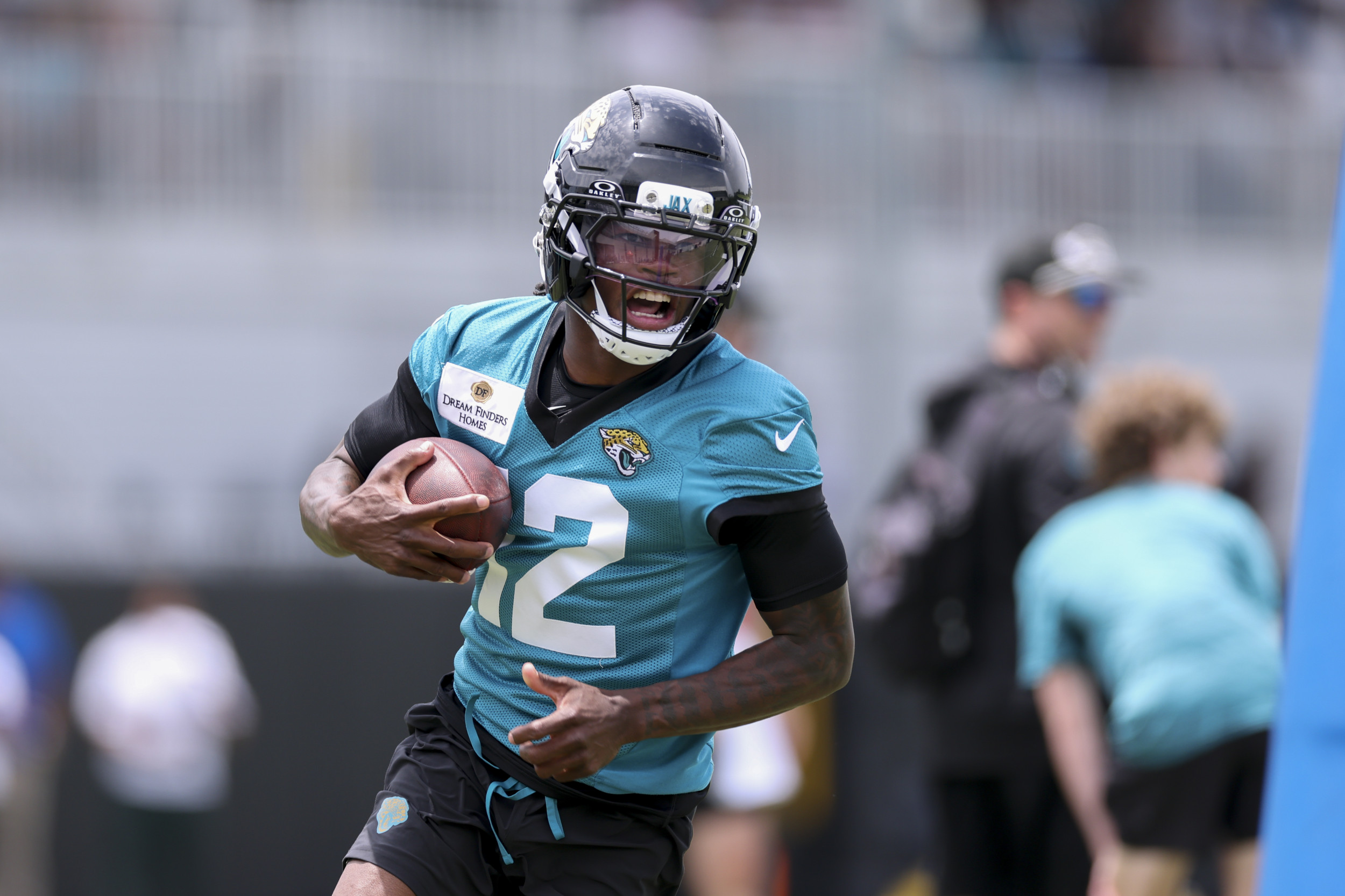 How to Buy Jacksonville Jaguars Tickets: 2025-26 NFL Regular Season