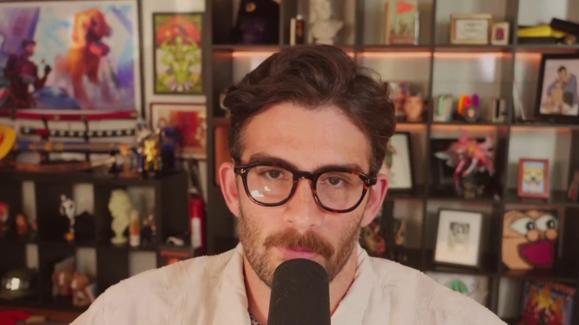 Twitch streamer Hasan Piker recalls being questioned by CBP agents