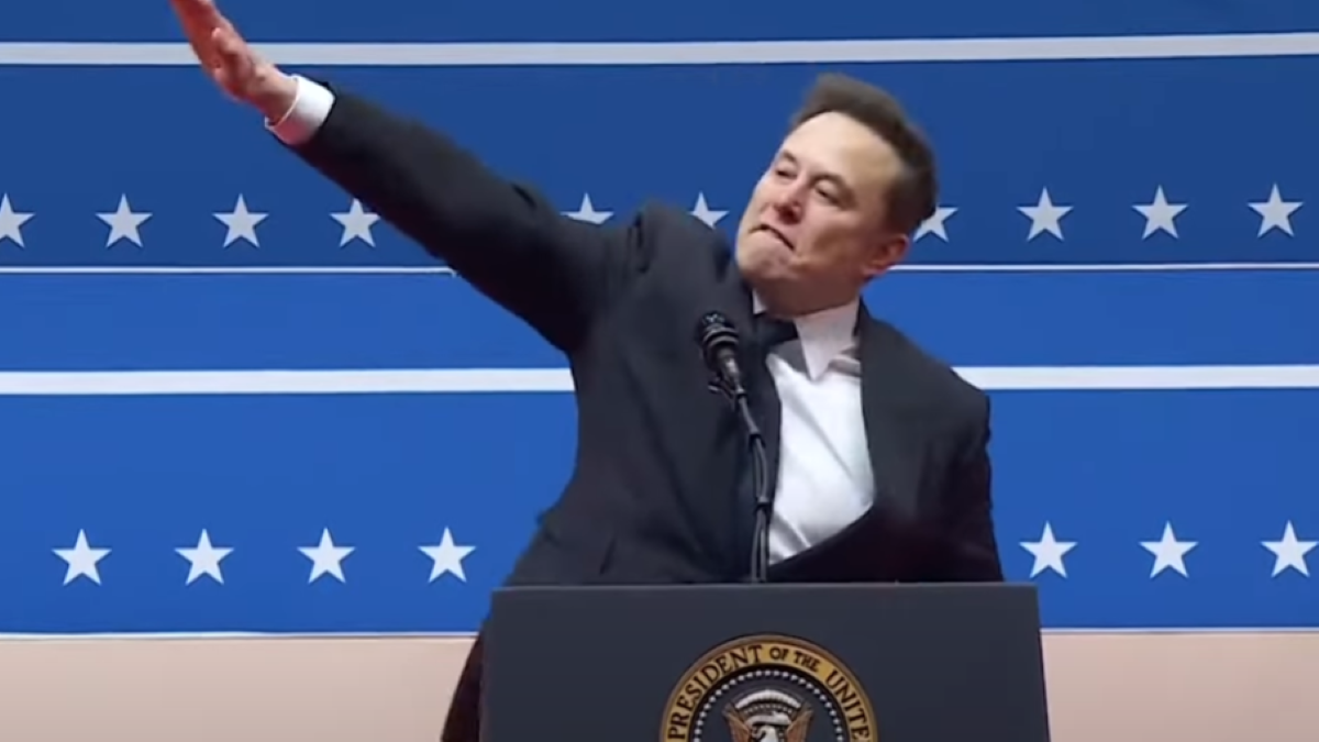 Elon Musk scores staggering $4B Space Force contract for orbital spy ...
