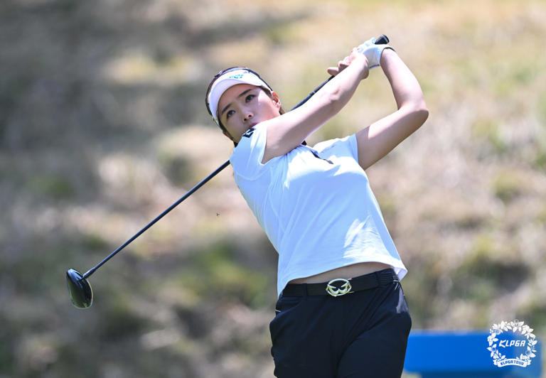 [KLPGA] 최민경, 두산매치플레이 2승 선착…데뷔 첫 16강행 '성큼'