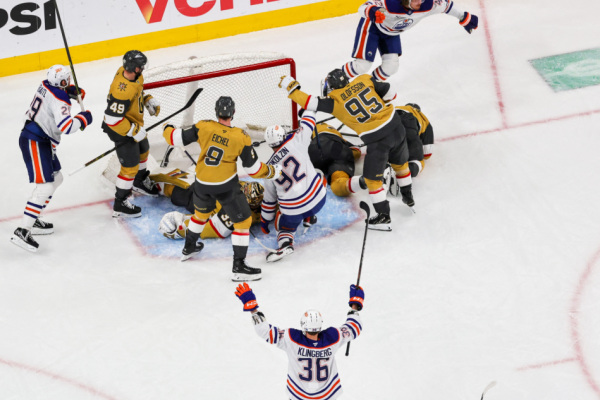 Edmonton Oilers nach Sieg in Las Vegas im NHL-Halbfinale