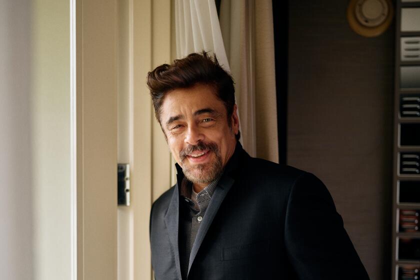 A 'Scheme' hatched just for Benicio del Toro: 'It's a hell of a gift'