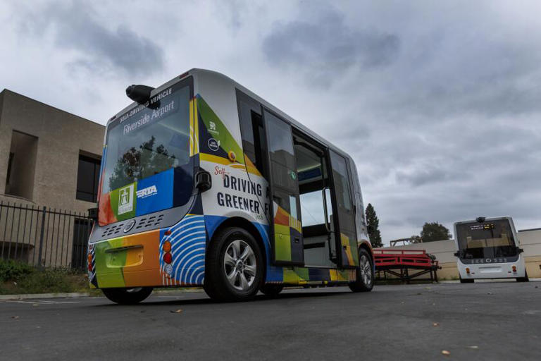 Riverside wants to become 'the new Detroit.' Can this self-driving ...