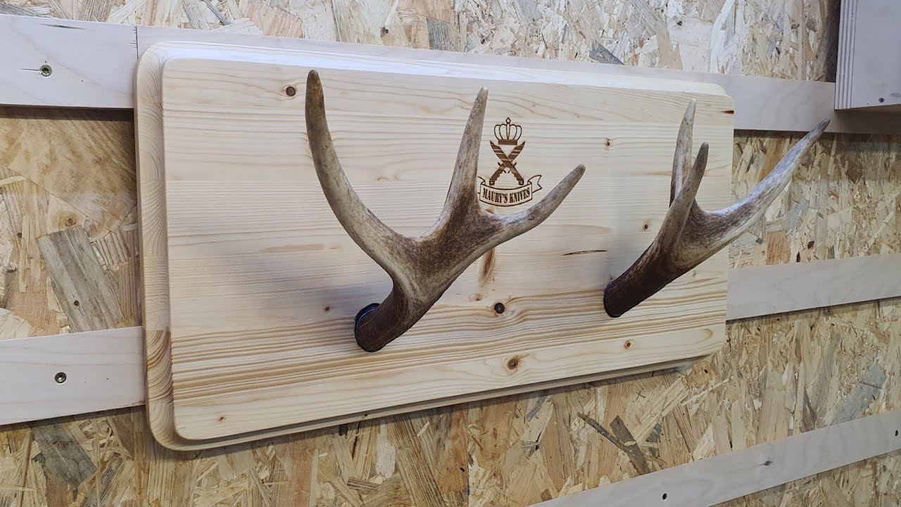 Antler Coat Rack DIY | Rustic & Stylish Home Decor