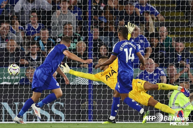 “내 다리가 멈출 때까지 뛰겠다” 바디, 현역 연장 선언···“EPL에서 경쟁할 수 있어”