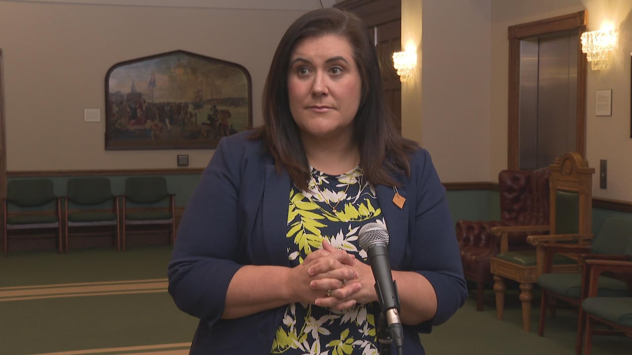 Scrapped sugar tax won't hurt glucose monitoring program, says health ...