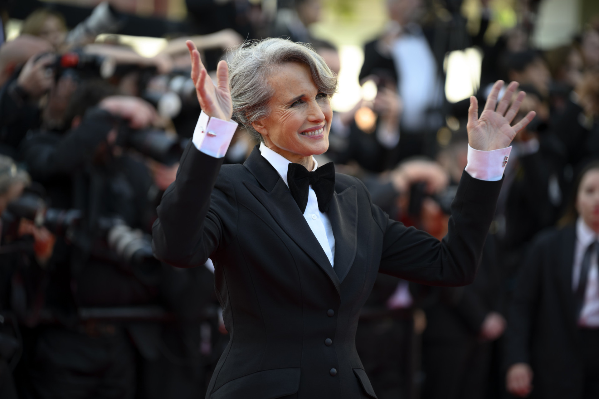 Why is the color blue rare in nature?