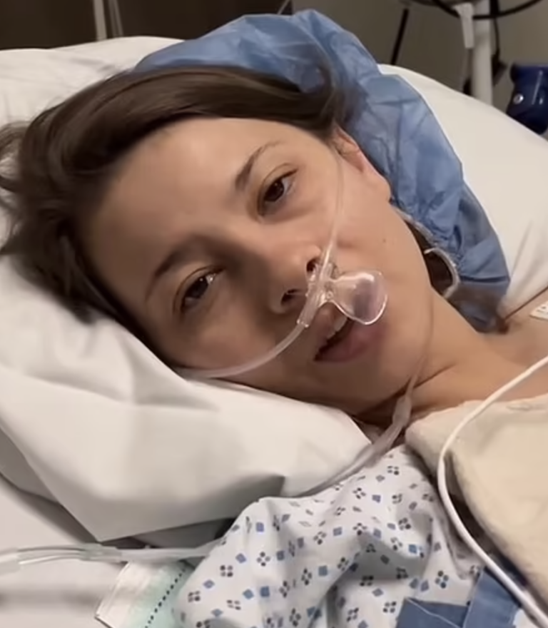 Bindi Irwins ord efter at have gennemgået en akut operation