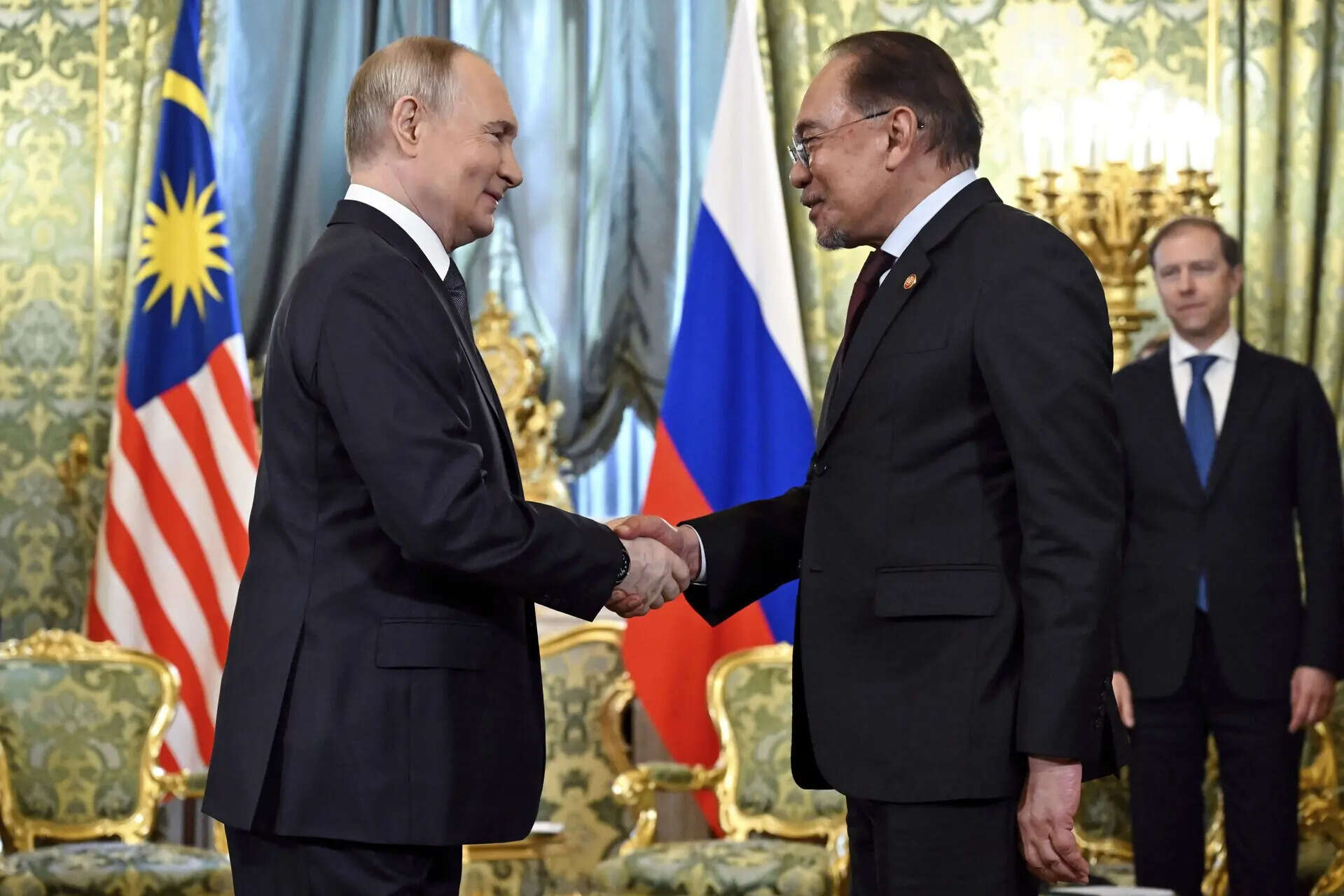 Anwar Ibrahim says raised MH17 downing with Putin in Moscow