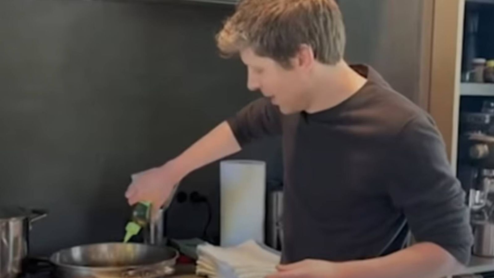 Sam Altman, creador de ChatGPT, ha logrado lo inimaginable: enfadar a ...