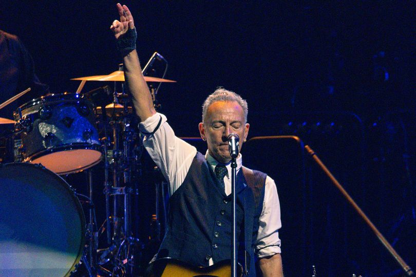 50 amazing photos of Bruce Springsteen and The E Street band as they ...