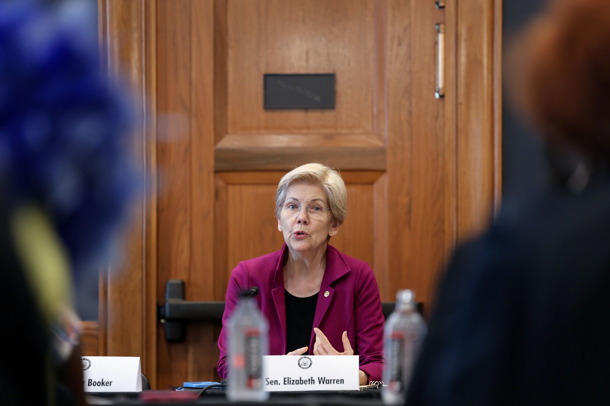 Senators Seek Records on Trump-Linked Firm’s Stablecoin Venture