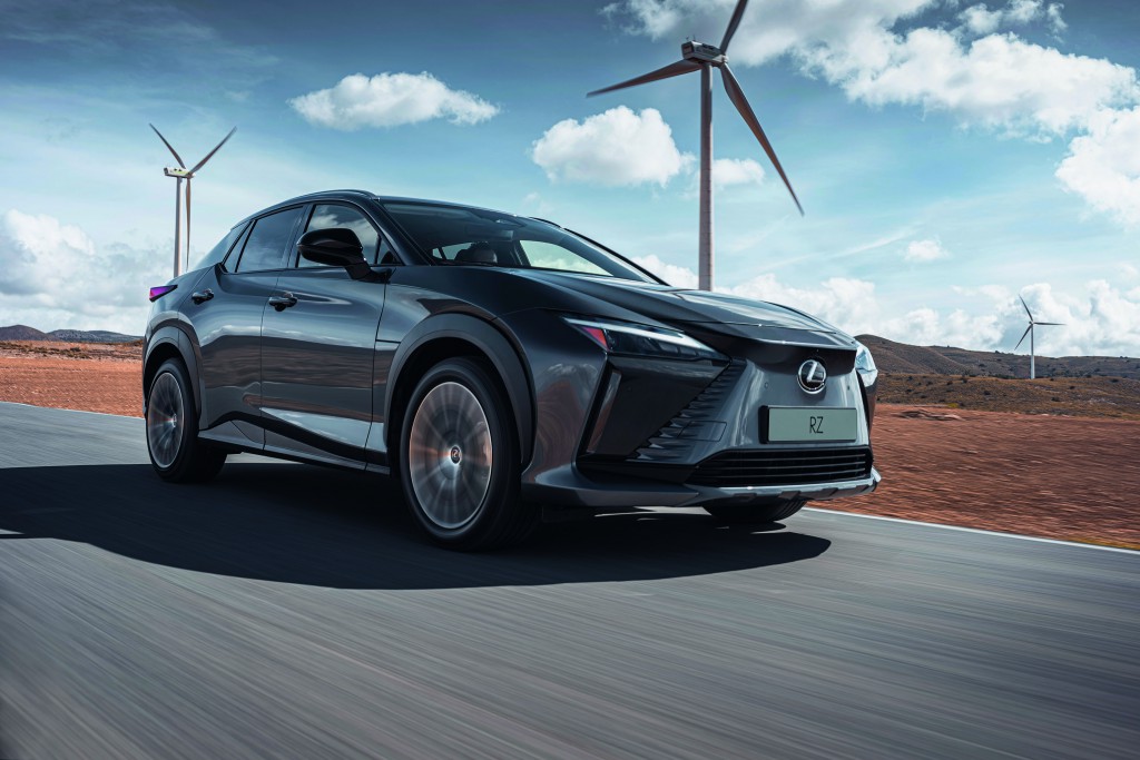 Lexus presenta el RZ 300e e-Premium Design 2025: lujo y tecnología ...