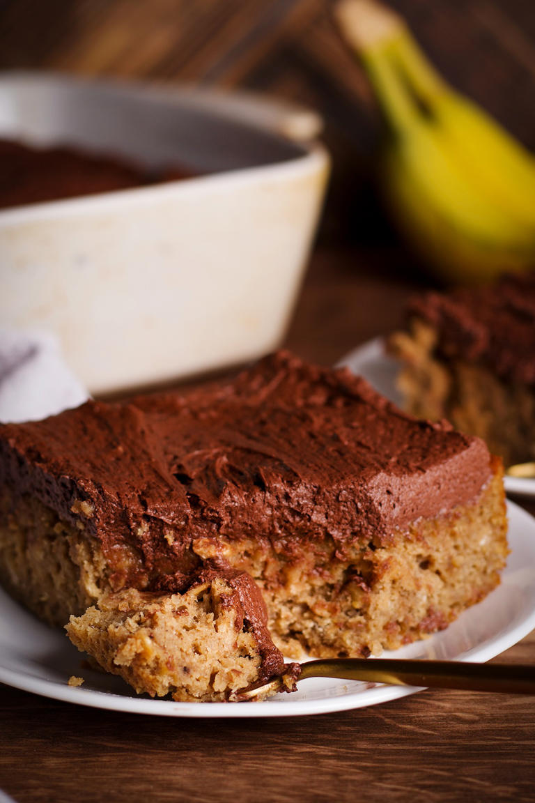 Banana Oat Cake with Chocolate Frosting