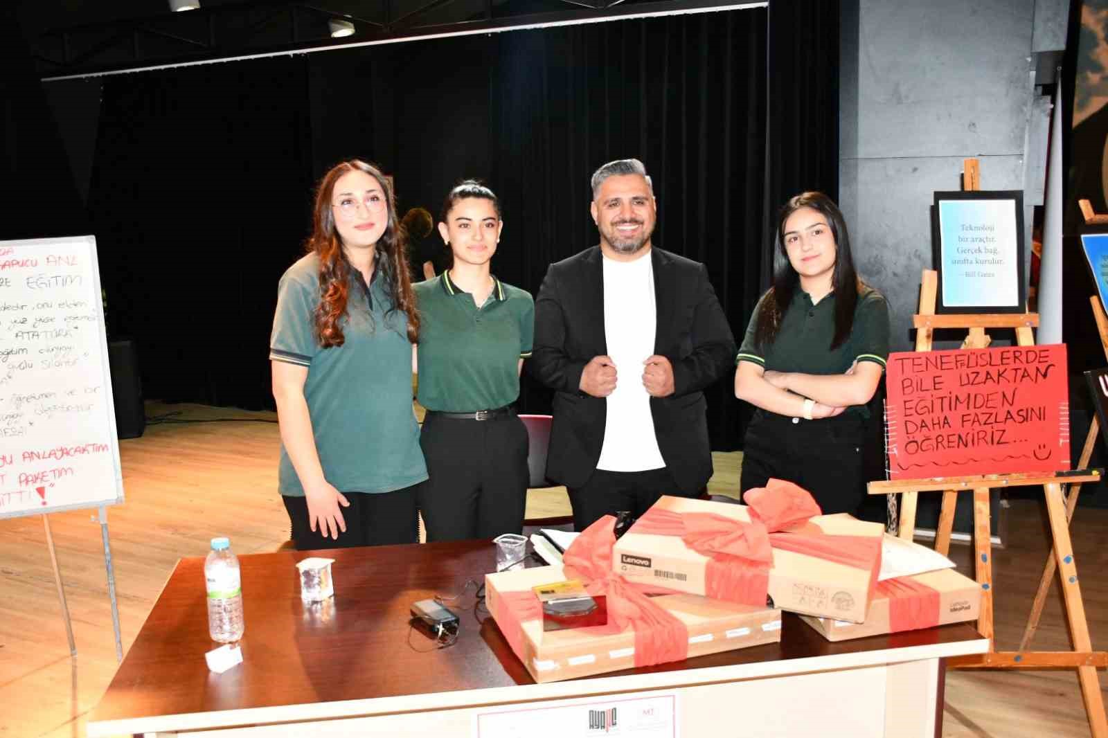 Tomarza Şehit Nazmi Kapucu Anadolu Lisesi il birincisi oldu