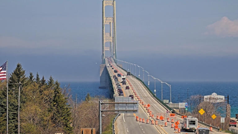 Weather delays Mackinac Bridge joint replacement completion