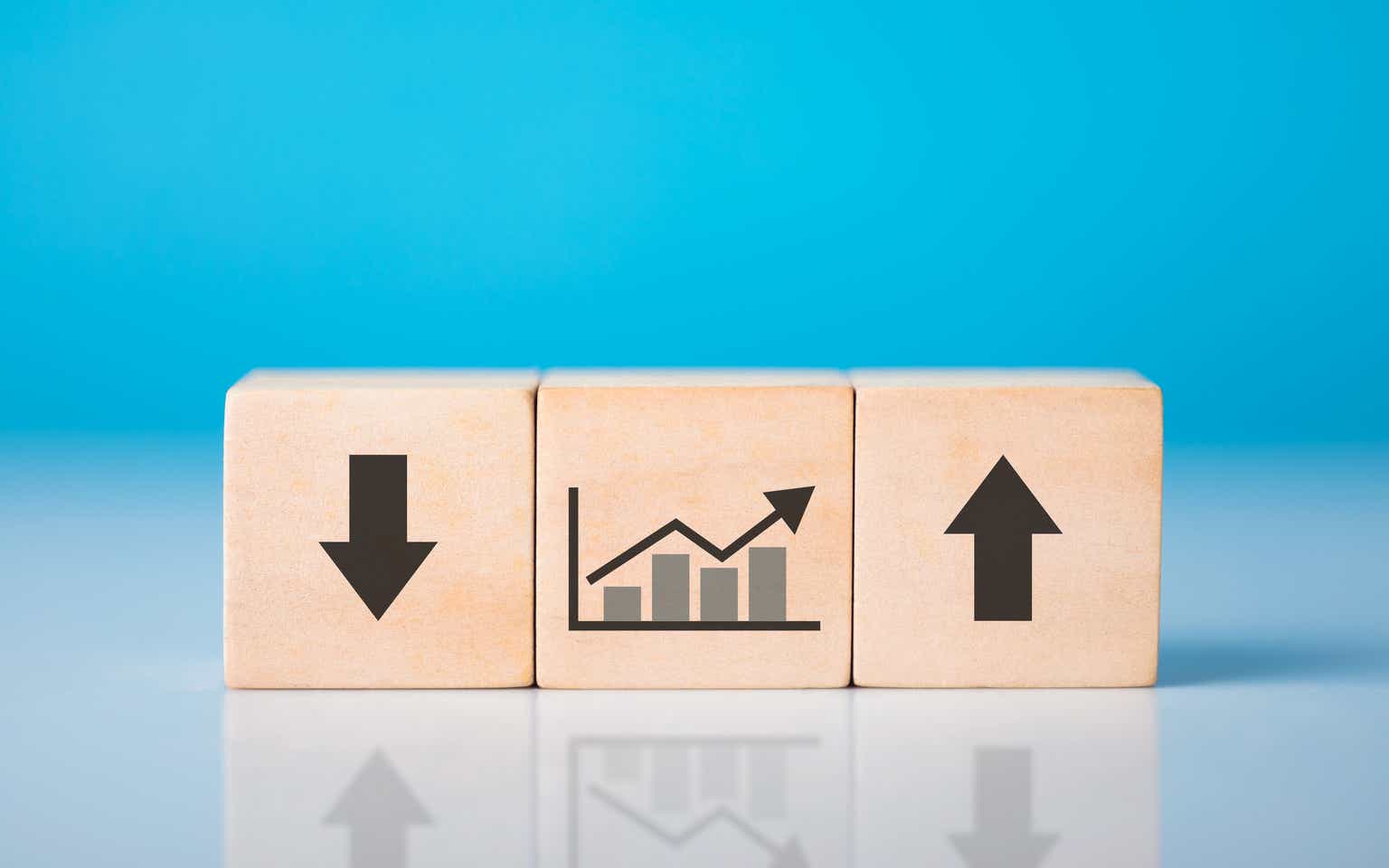 BofA warns S&P 500 looks expensive, favors health care and real estate