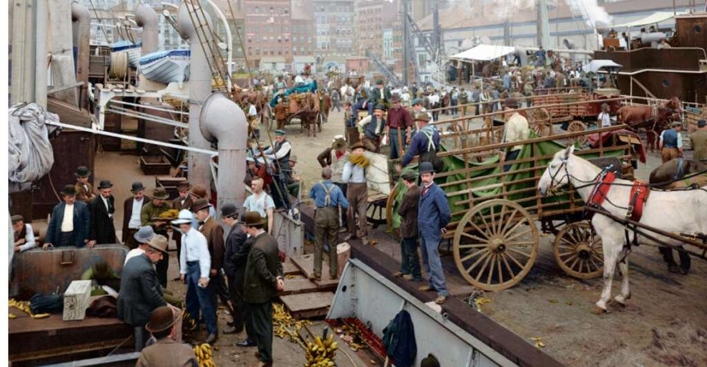 25 Colorized Photos From The 1890s