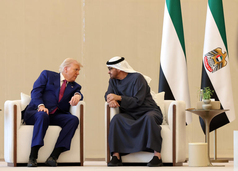 US President Donald Trump visits Sheikh Zayed Grand Mosque in Abu Dhabi
