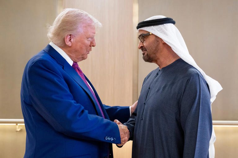 US President Donald Trump visits Sheikh Zayed Grand Mosque in Abu Dhabi