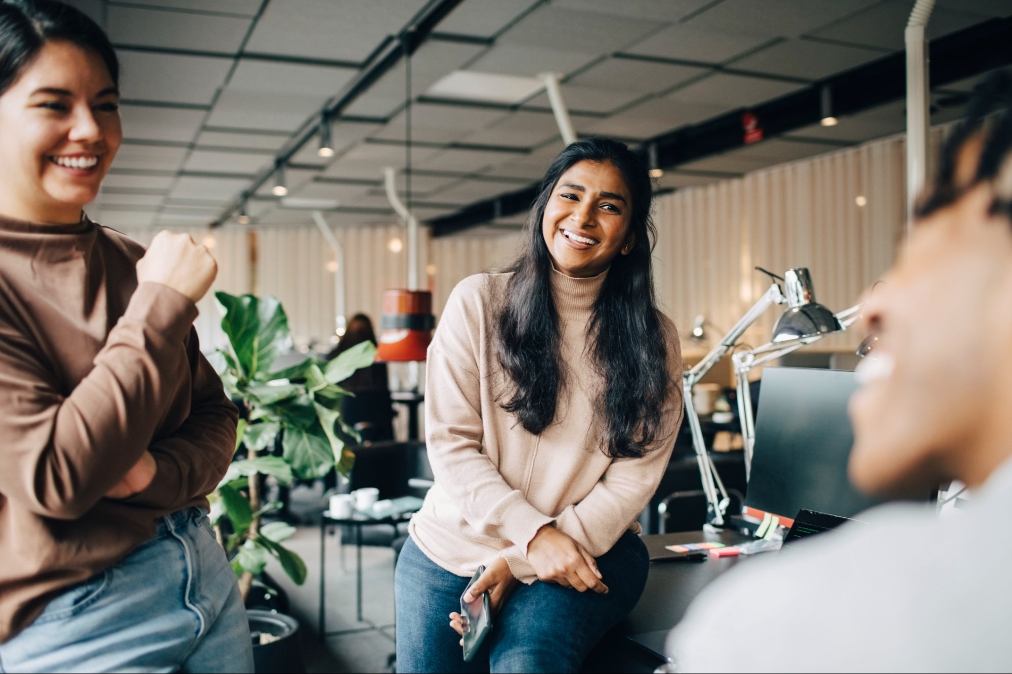 Being a 'Good Communicator' Isn't Enough — and It's Costing You More ...