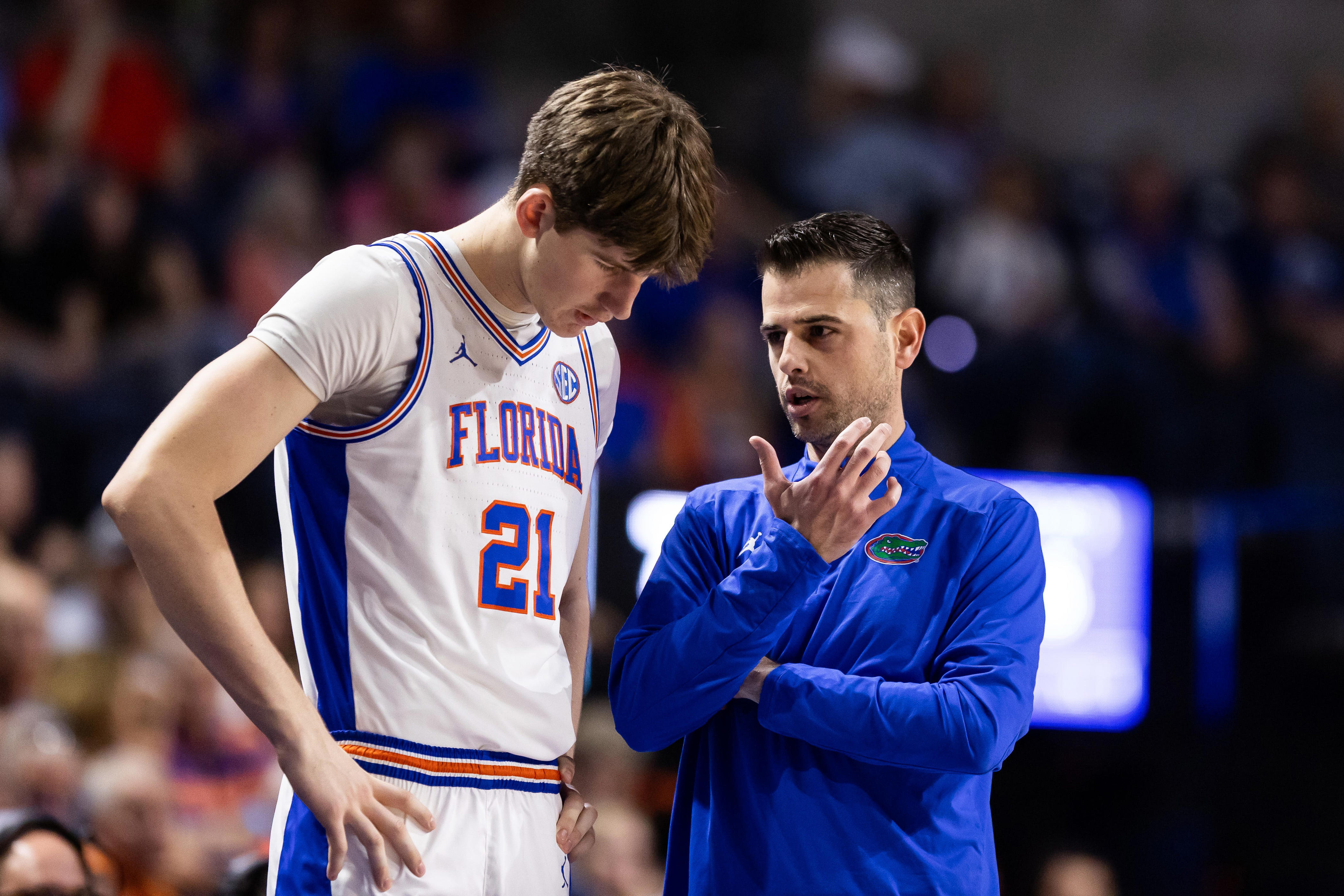Florida basketball forward Alex Condon weighs 2025 NBA draft vs. return ...