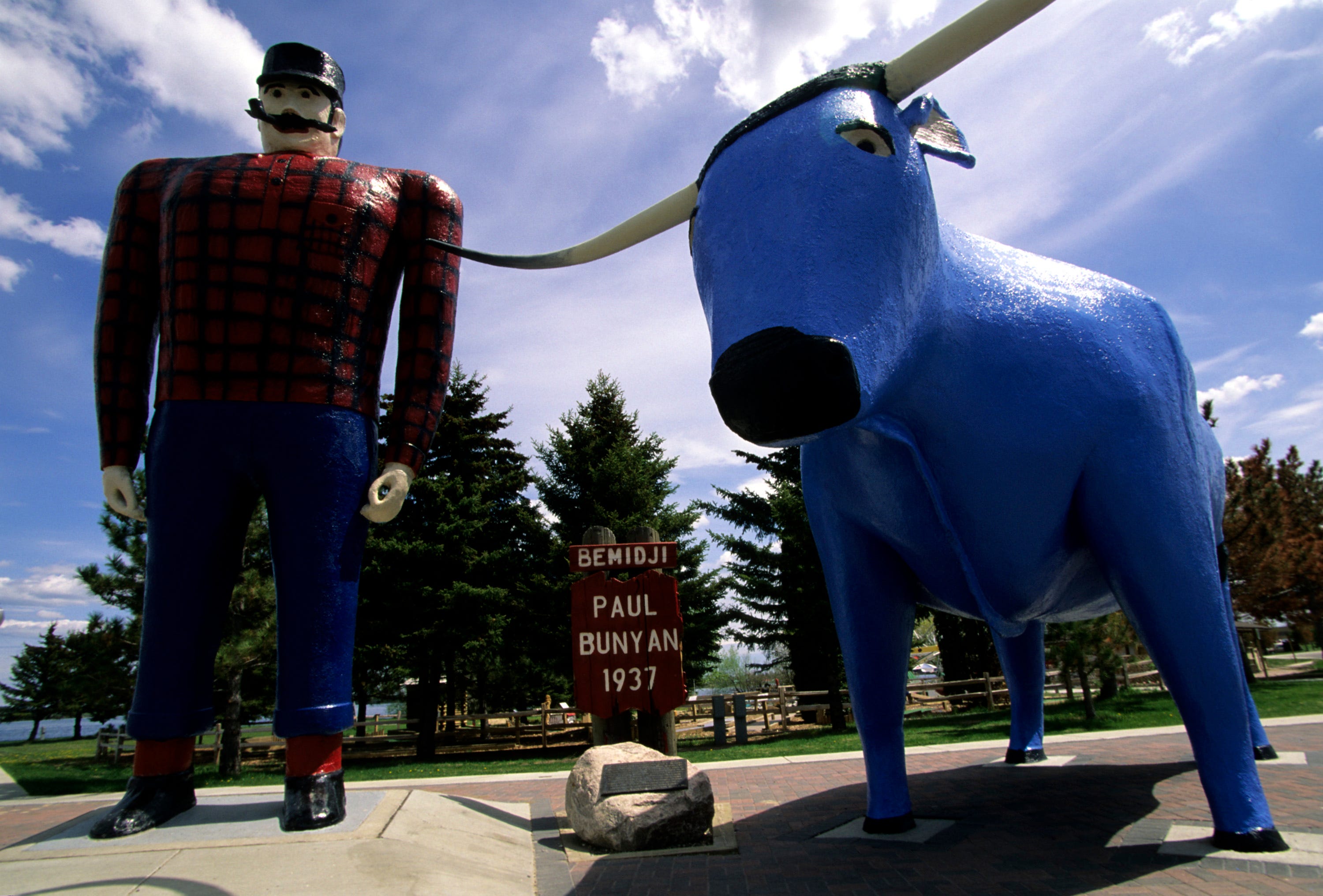 Paul Bunyan and Babe the Blue Ox among best US roadside attractions ...