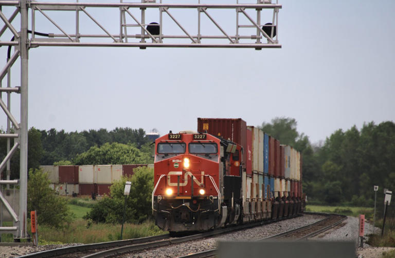 Railroads expecting Chinese import traffic to bounce back
