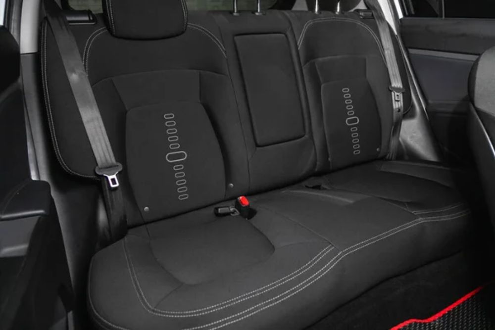 14 Useless Car Features From The Past