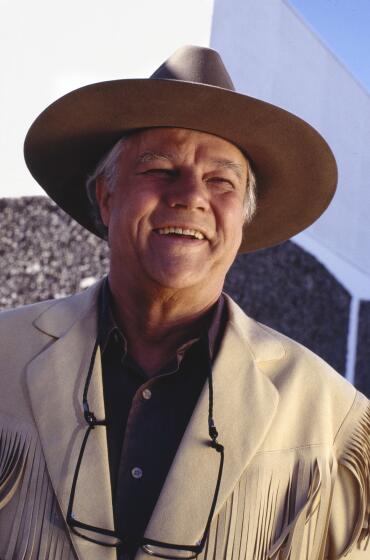 Joe Don Baker, actor who wielded a big stick in 'Walking Tall,' dies at 89