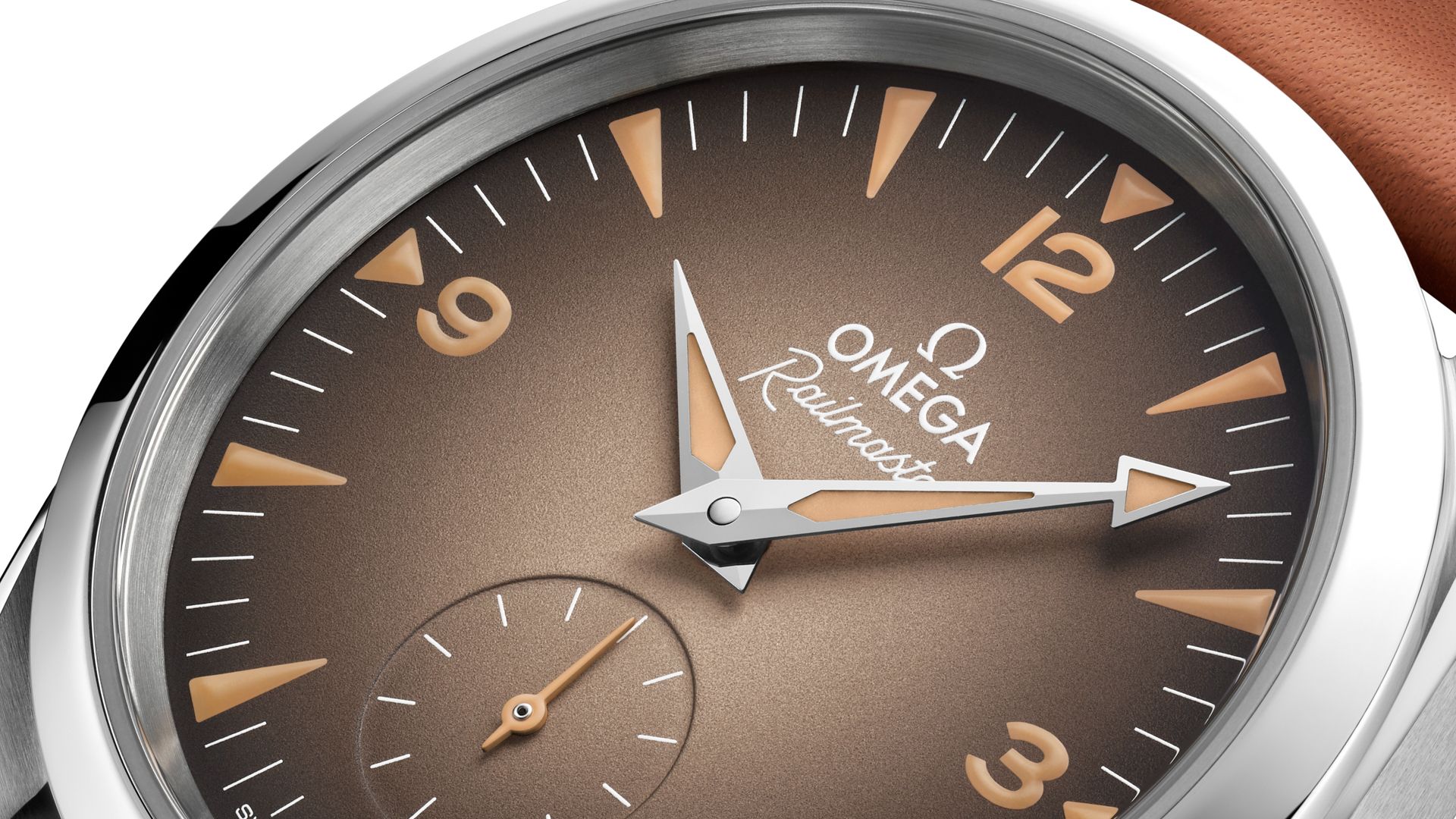 The OMEGA Railmaster returns with a beautiful beige dial