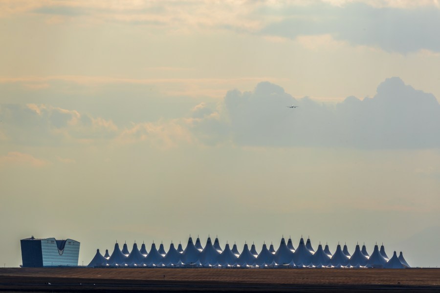 Automation issue at DIA causing flight delays Thursday: FAA