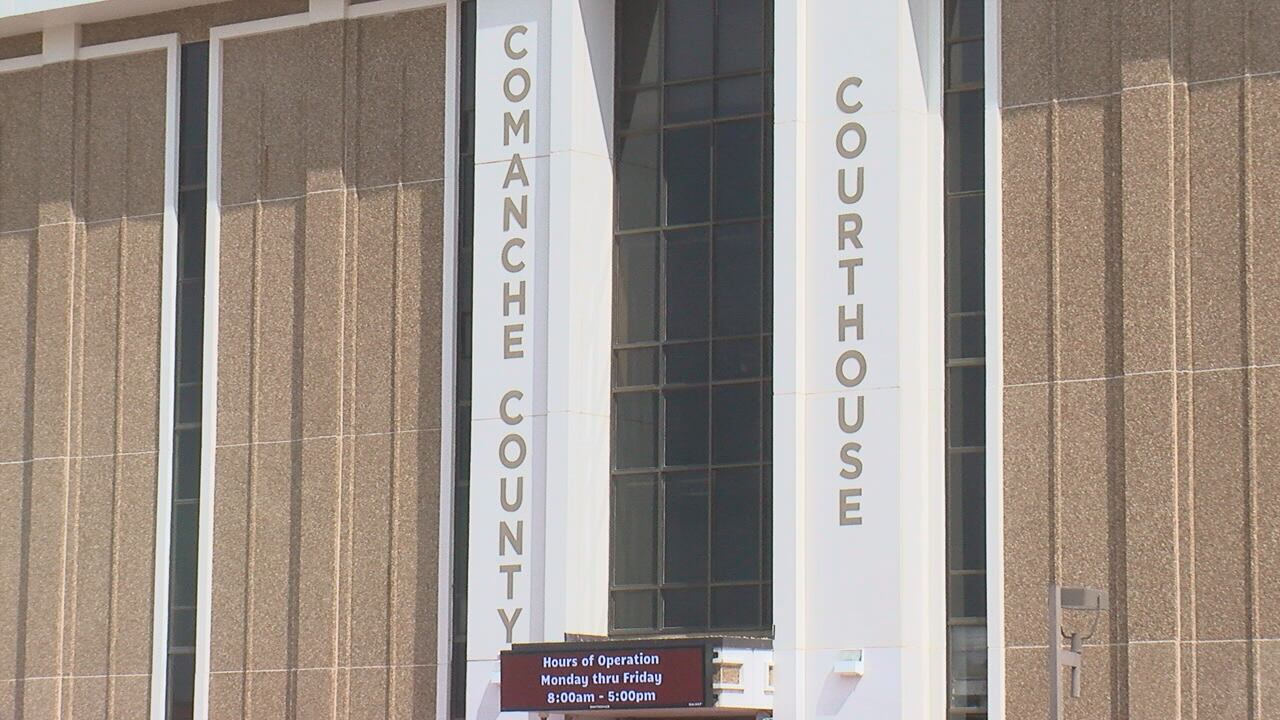 Parking limited at Comanche Co. Courthouse due to construction