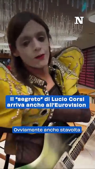 Lucio Corsi svela il "segreto" delle sue spalline smisurate: due ...