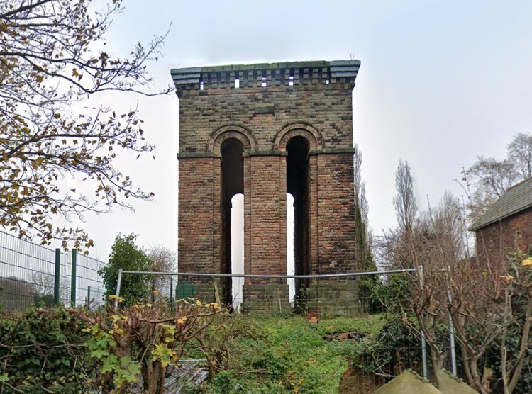 It's like something out of Grand Designs - Britain's oldest water tower ...