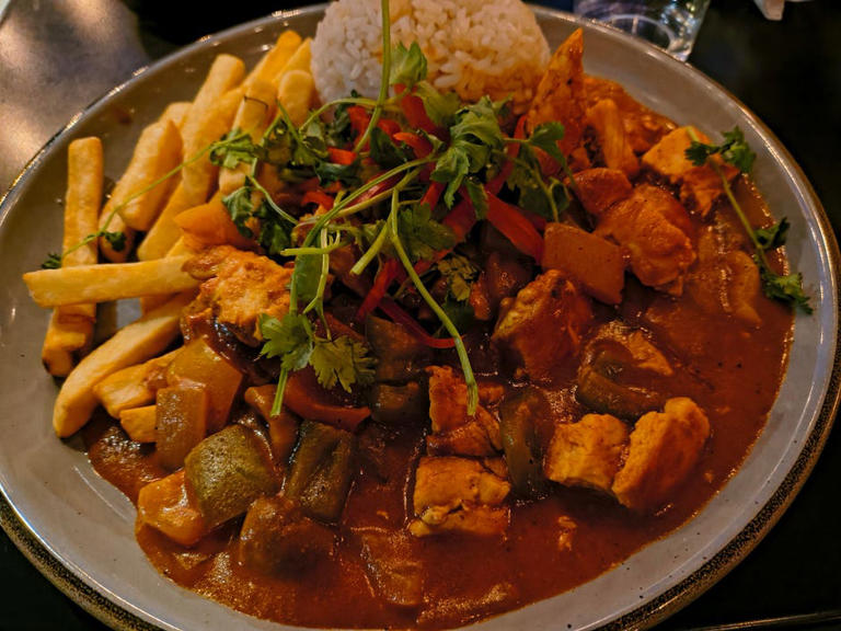 Motorola Razr 2025 Review: It's Got the Look