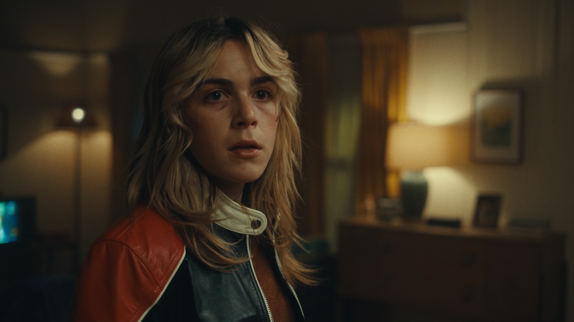 Kiernan Shipka, Kiefer Sutherland & Krysten Ritter Pic ‘Stone Cold Fox ...