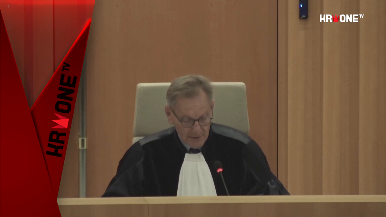 „Pfizergate“: Juncker mit pikantem SMS-Geständnis