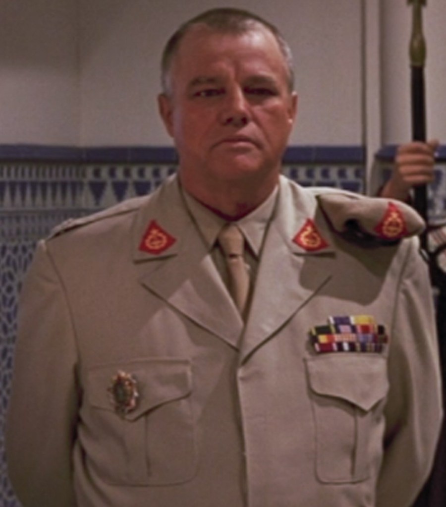 James Bond actor dies aged 89