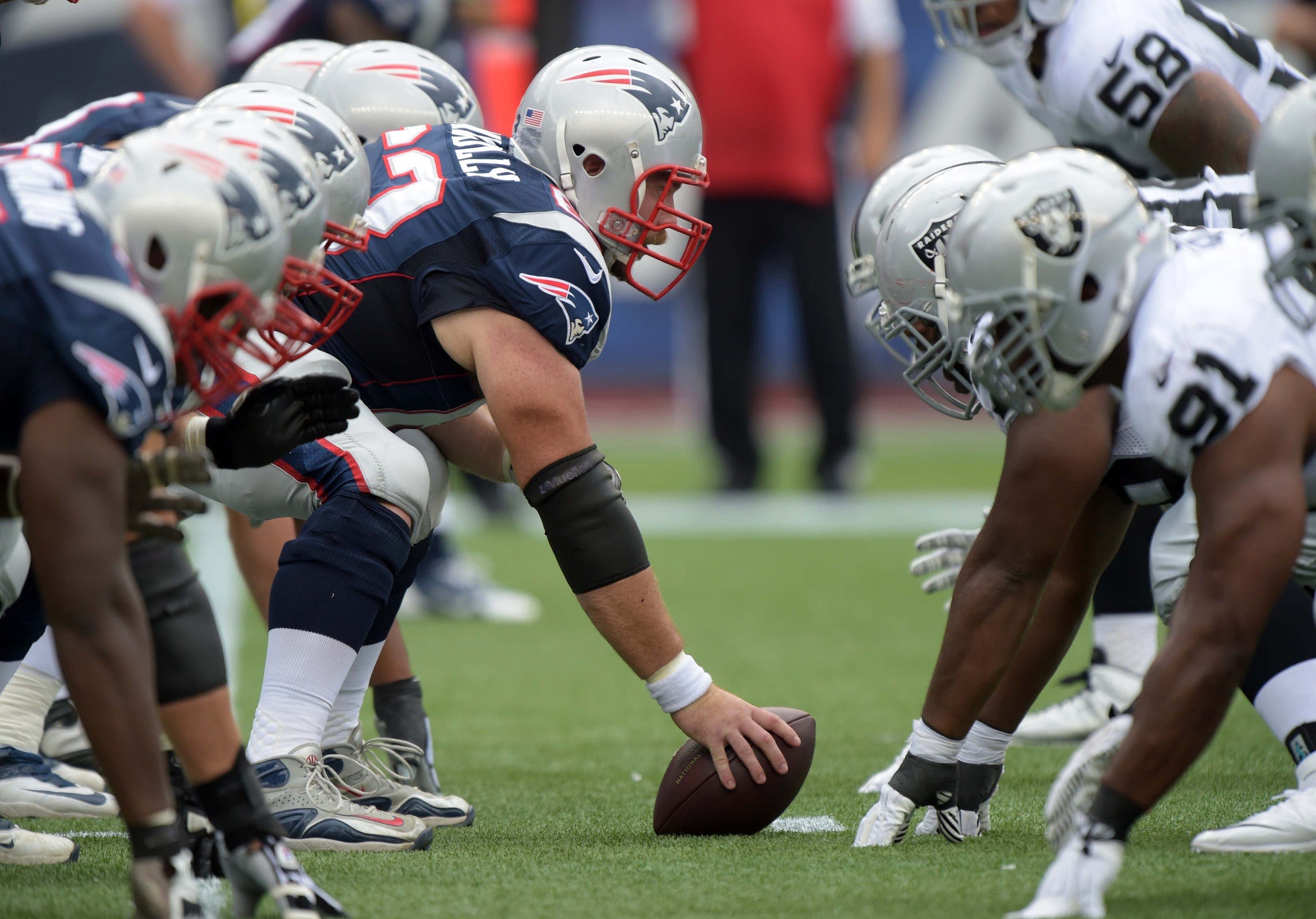 Pete Carroll will make Raiders coaching debut versus New England Patriots