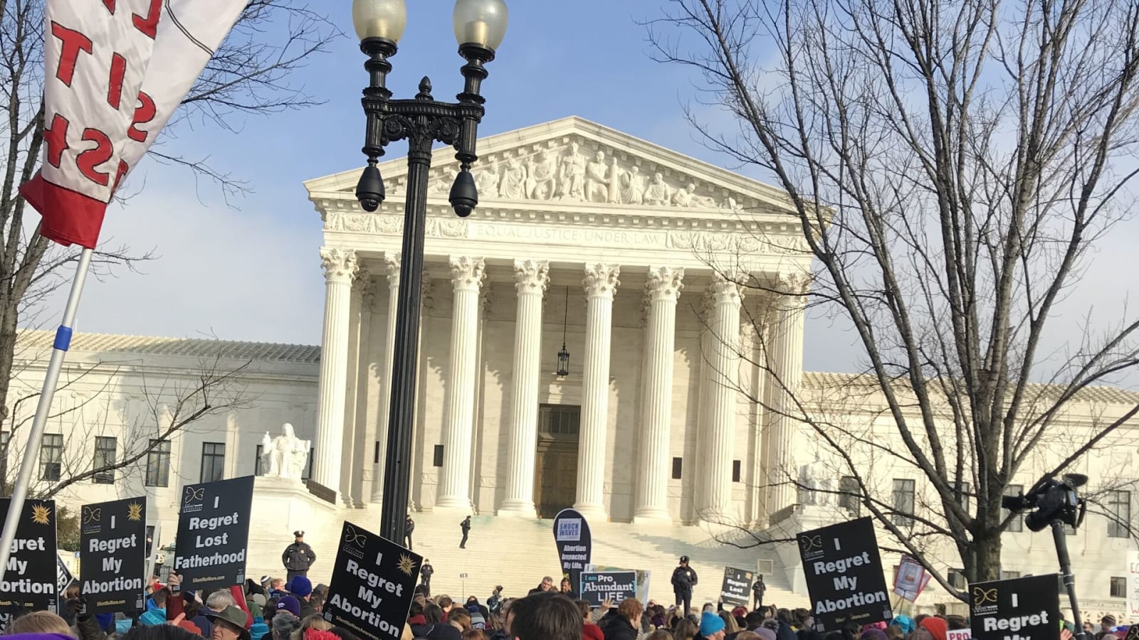 Supreme Court raises questions about Trump's birthright citizenship plan