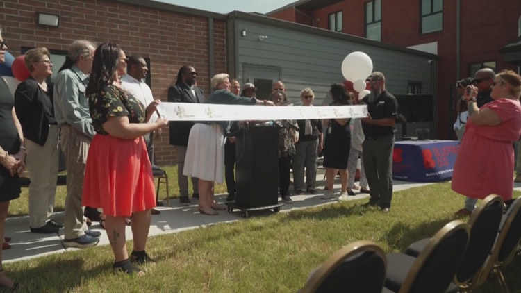 New Smoketown center aims to empower youth with love and resources