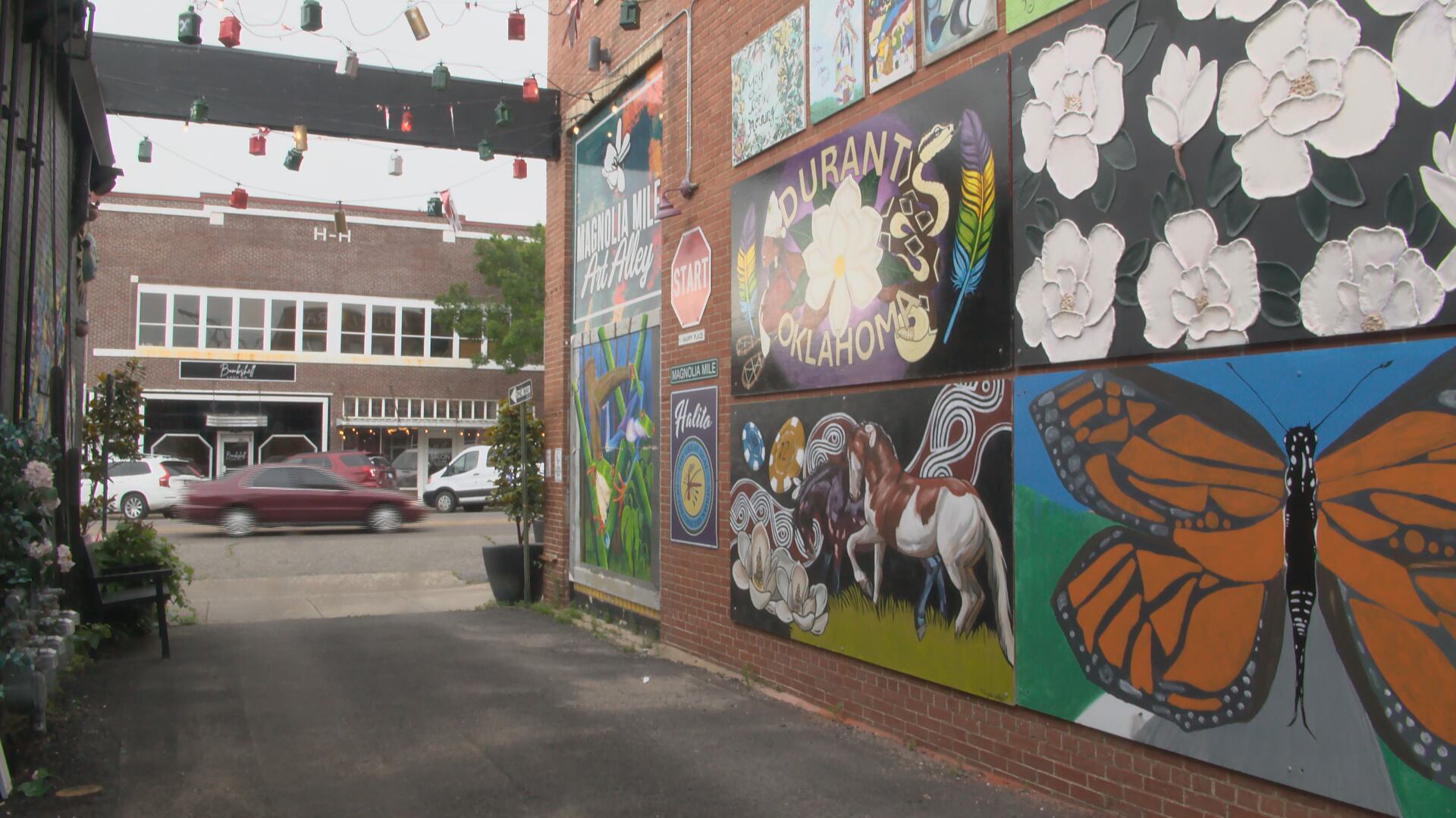 Durant’s Magnolia Mile Art Alley hosts first mural competition in five ...