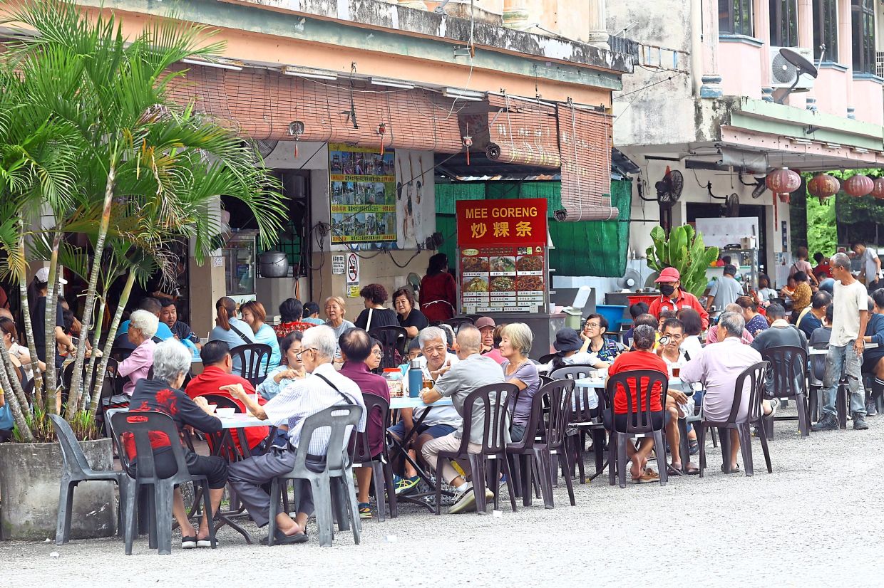 Give leeway for outdoor dining, say Ipoh eateries