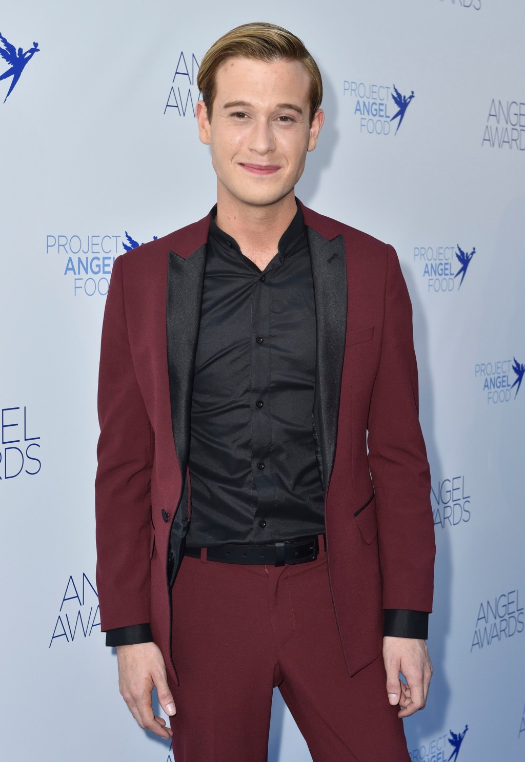 Celebrity medium Tyler Henry, 29, undergoes brain surgery after ...