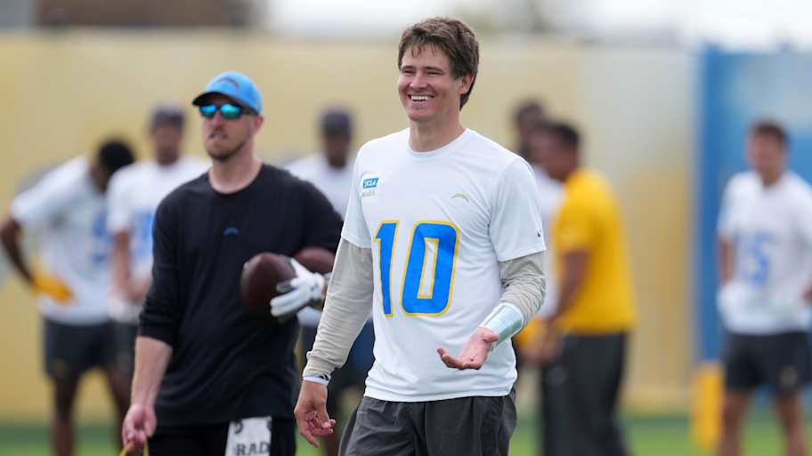 Los Angeles Chargers' Justin Herbert Disrespected In NFL Quarterback ...